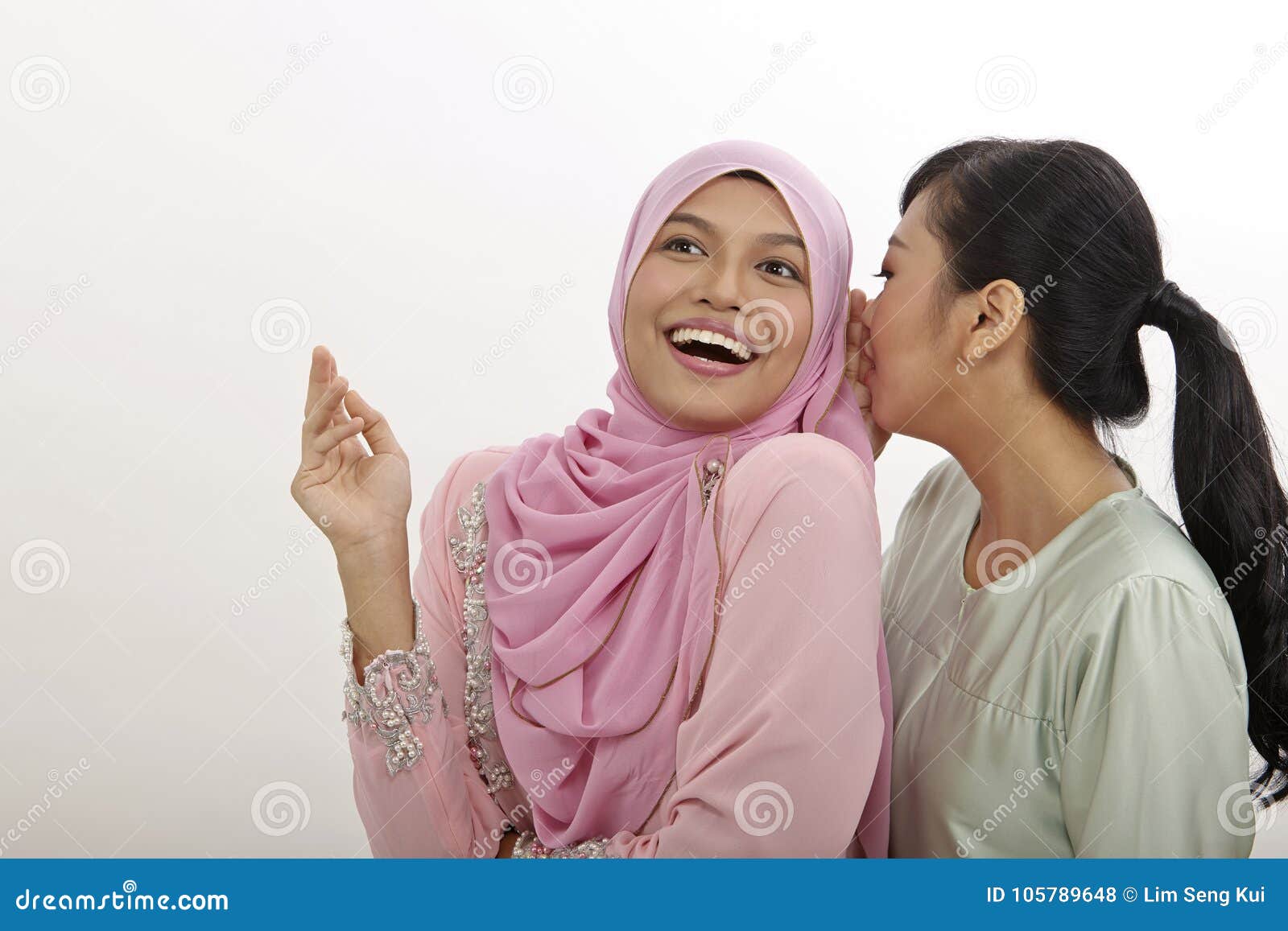 Roddel stock foto. Image of etniciteit, vrij, hoofddoek - 105789648