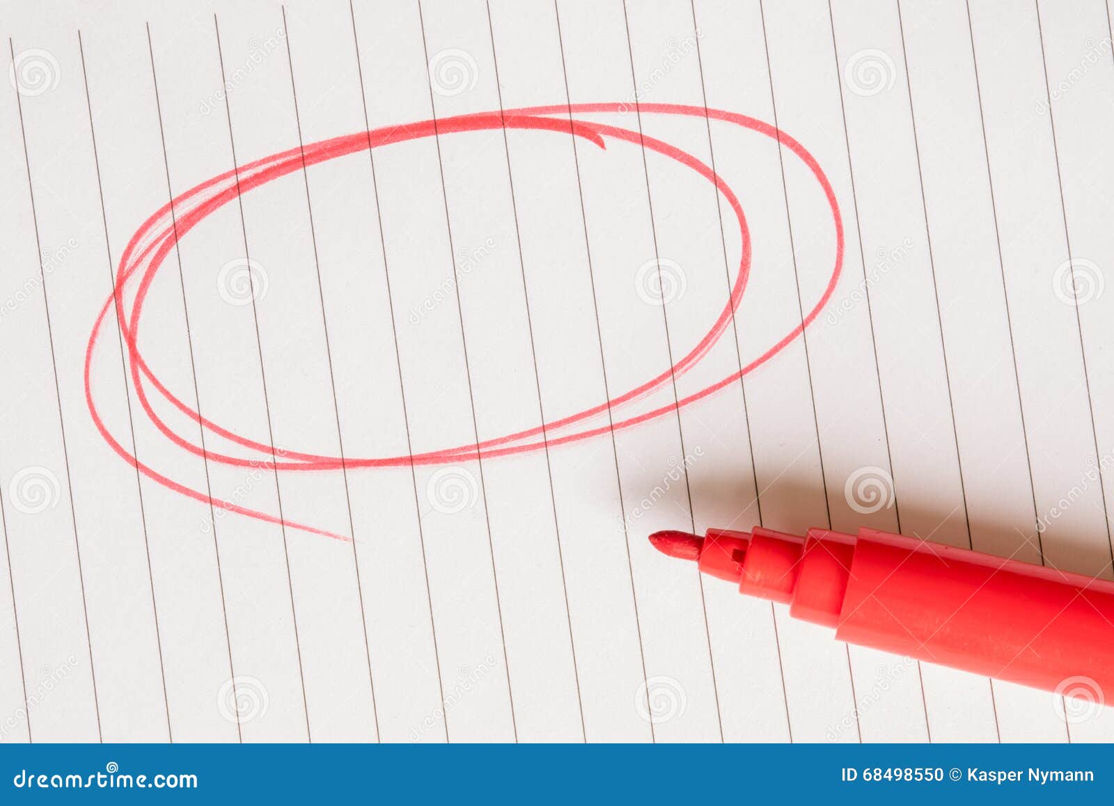 Rode cirkel en een teller stock foto. Image of gewaagd - 68498550