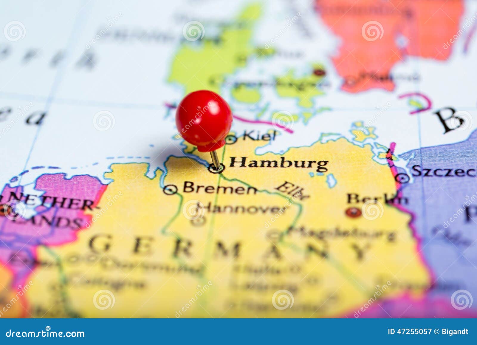 Rode Duwspeld Op Kaart Van Duitsland Stock Afbeelding - Image of reis ...