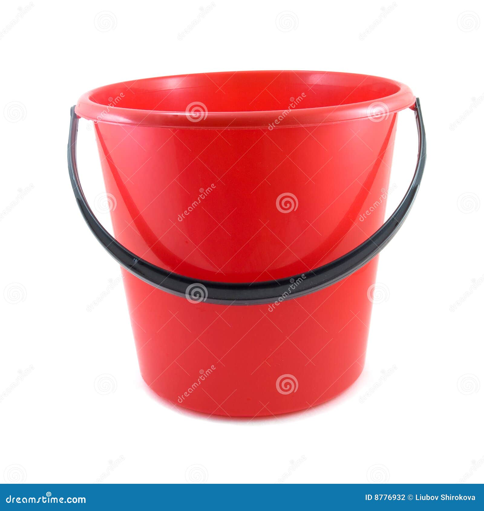 Rode emmer stock foto. Image of achtergrond, niemand, huiswerk - 8776932