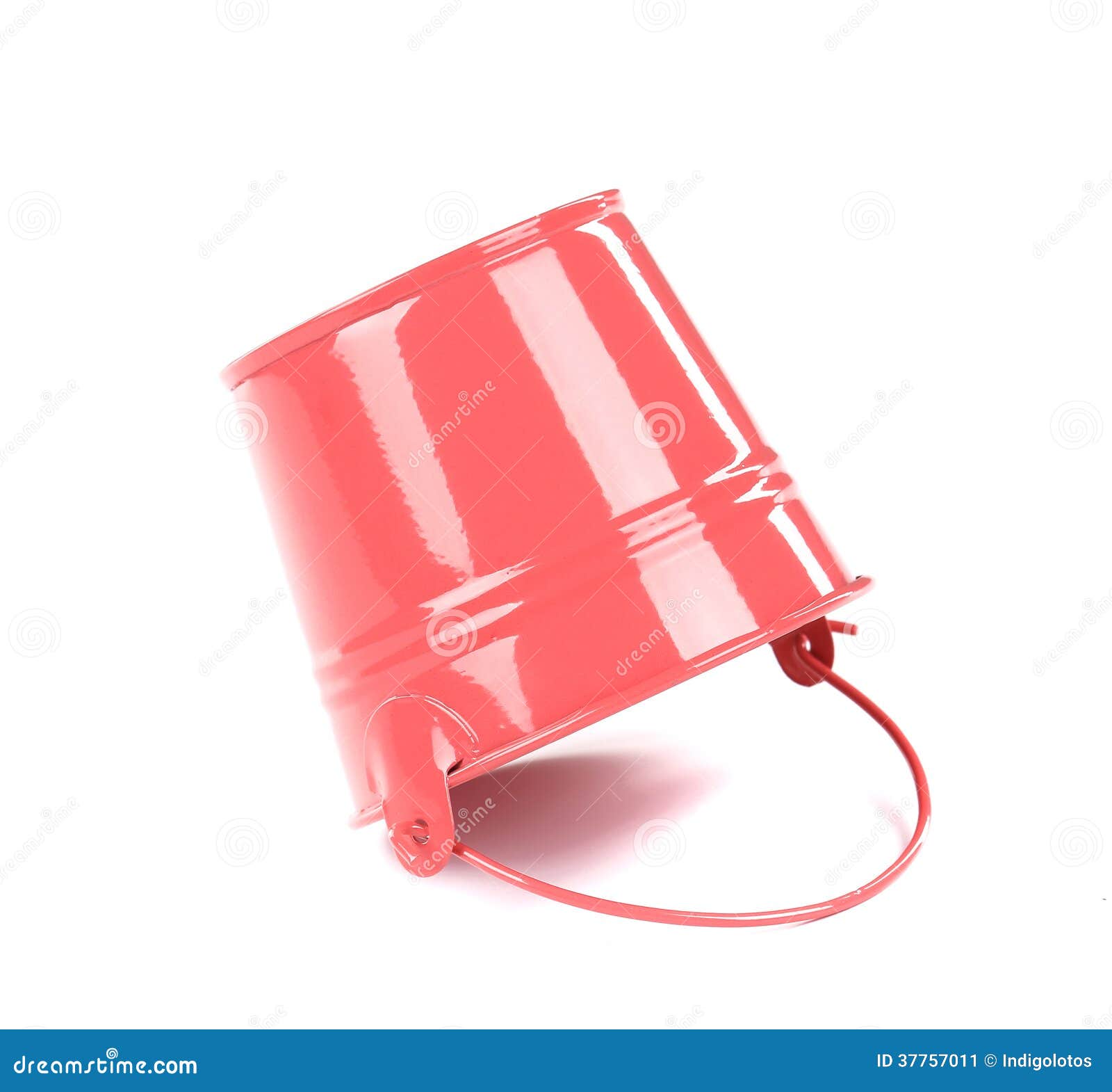 Rode Emmer Op De Witte Achtergrond. Stock Afbeelding - Image of handvat ...