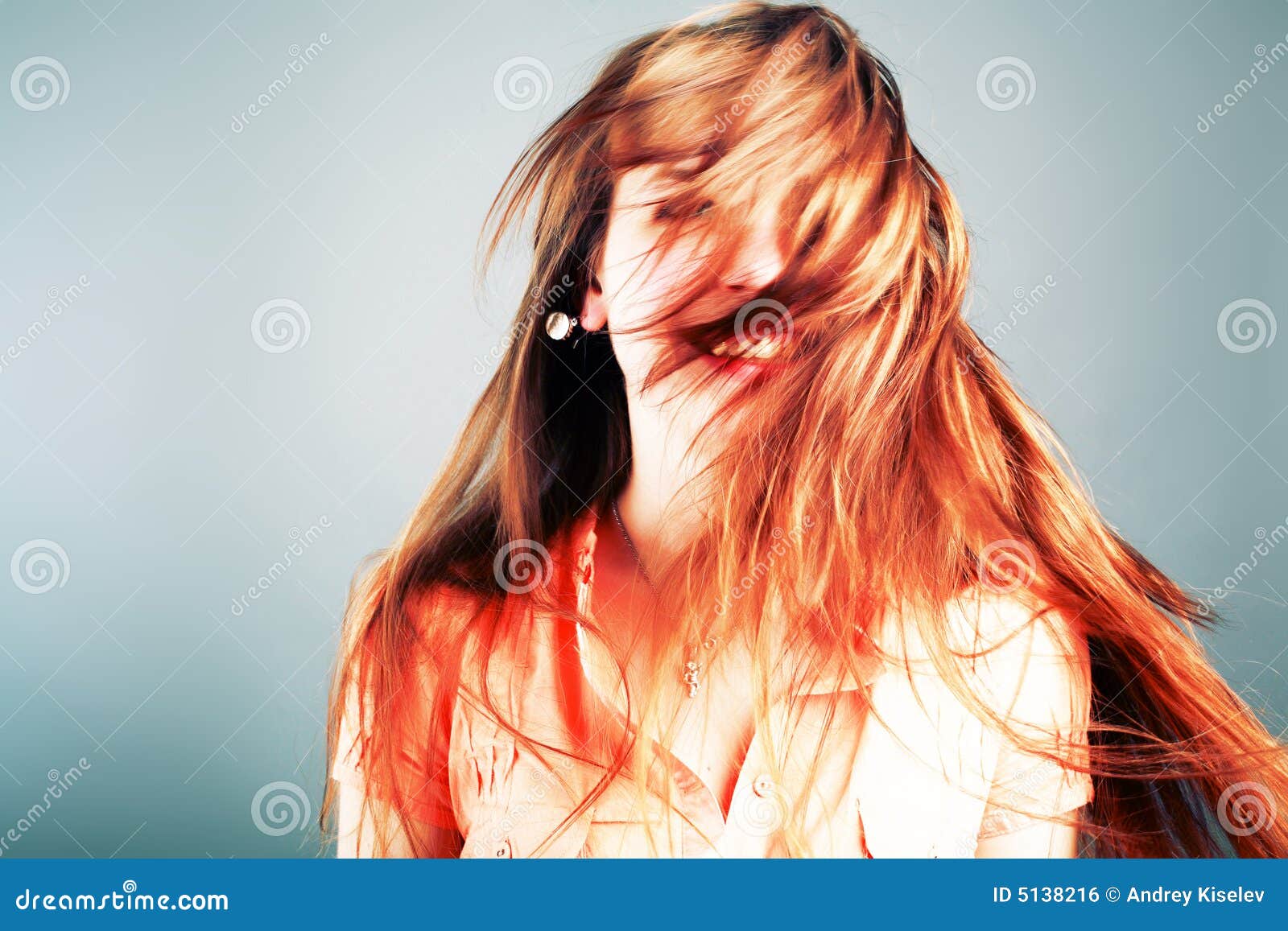 Rode haren stock foto. Image of vreugde, mooi, vrij, nave - 5138216