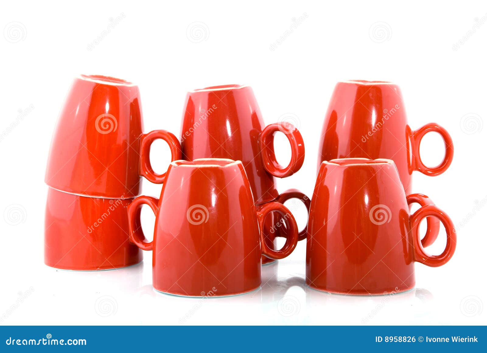 Rode koffiemokken stock foto. Image of breekbaar, koffie - 8958826