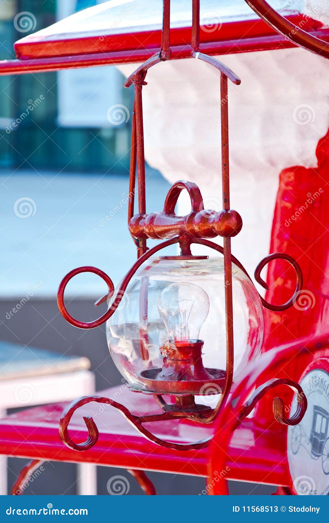 Rode lamp stock afbeelding. Image of nacht, roestig, brand - 11568513