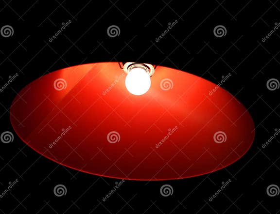 Rode lamp stock foto. Image of zwart, verlichting, kanon - 12340532