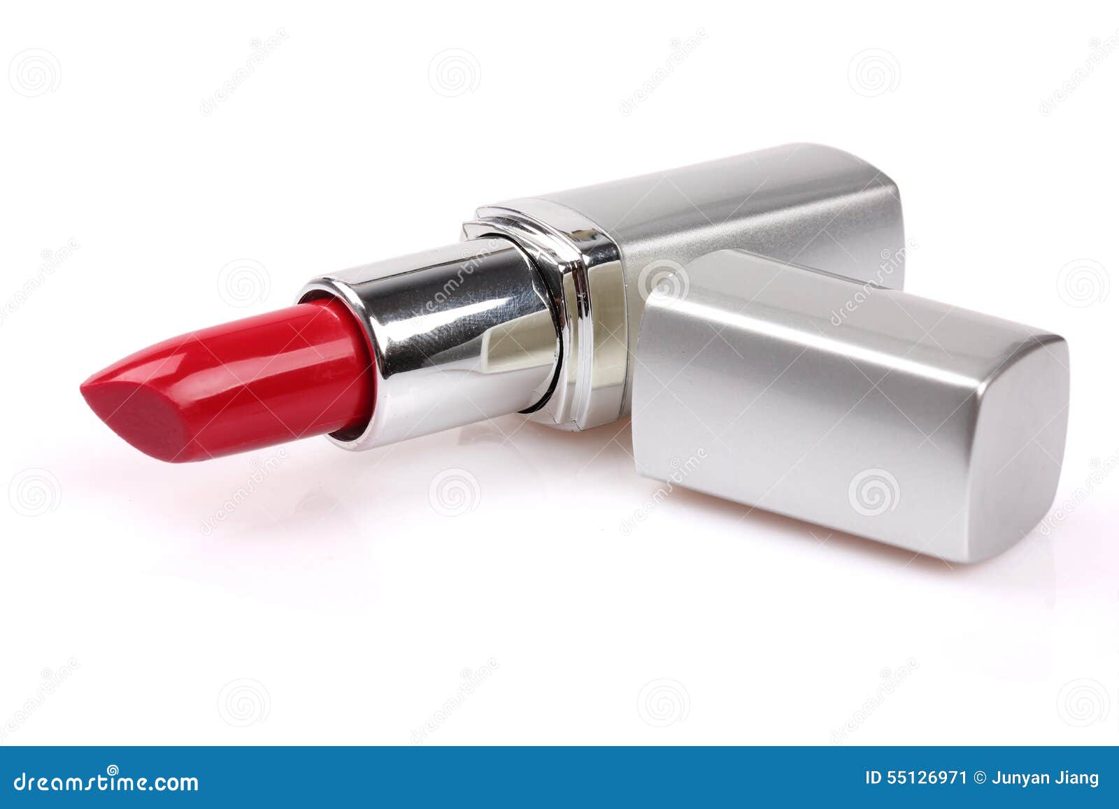 Rode lippenstift stock afbeelding. Image of voorwerp - 55126971