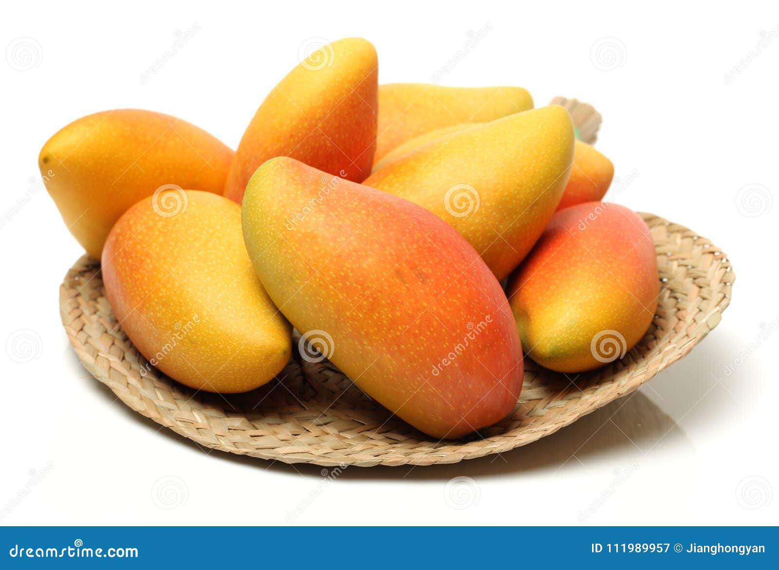 Rode mango stock afbeelding. Image of drank, tropisch - 111989957