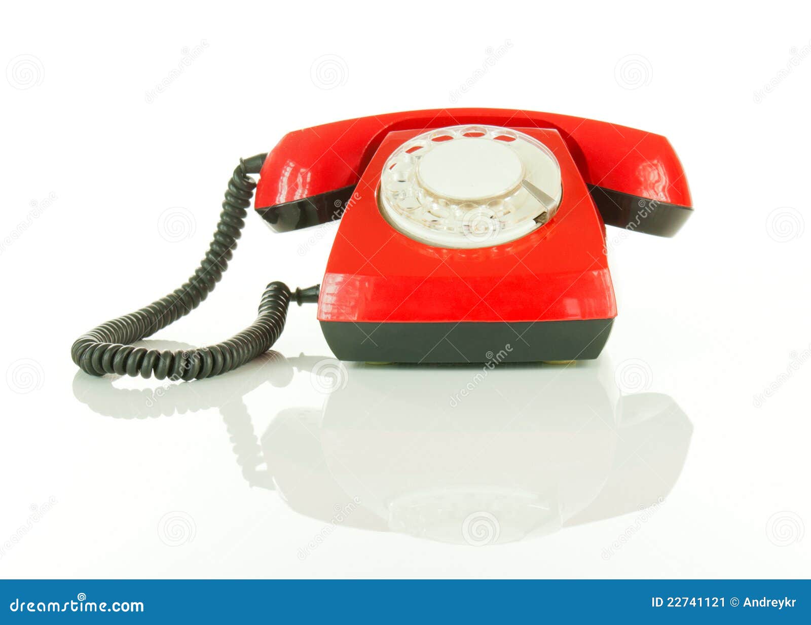 Rode ouderwetse telefoon stock afbeelding. Image of wijnoogst - 22741121