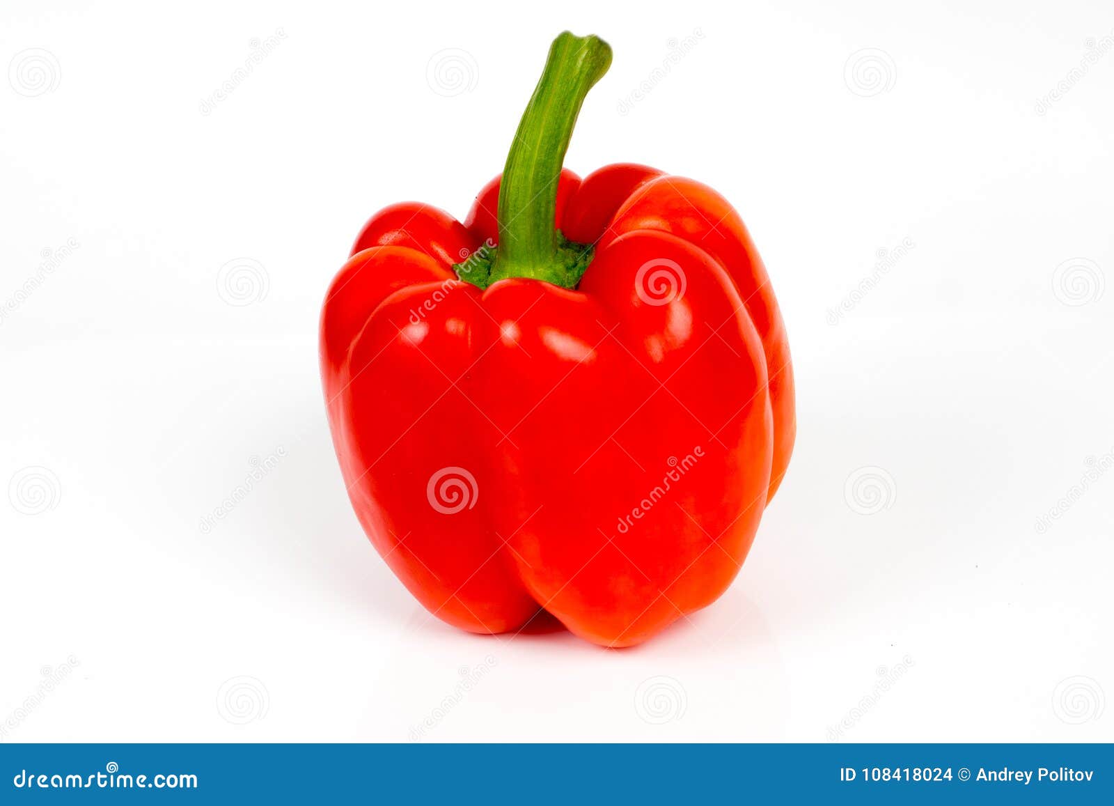 Rode paprika op wit stock foto. Image of kruid, vitamine - 108418024