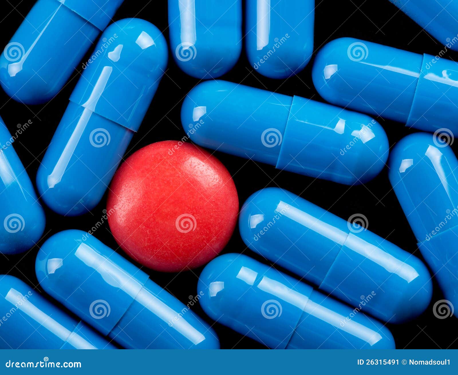Rode Pil Tussen Blauwe Capsules Stock Afbeelding - Image of hulp ...