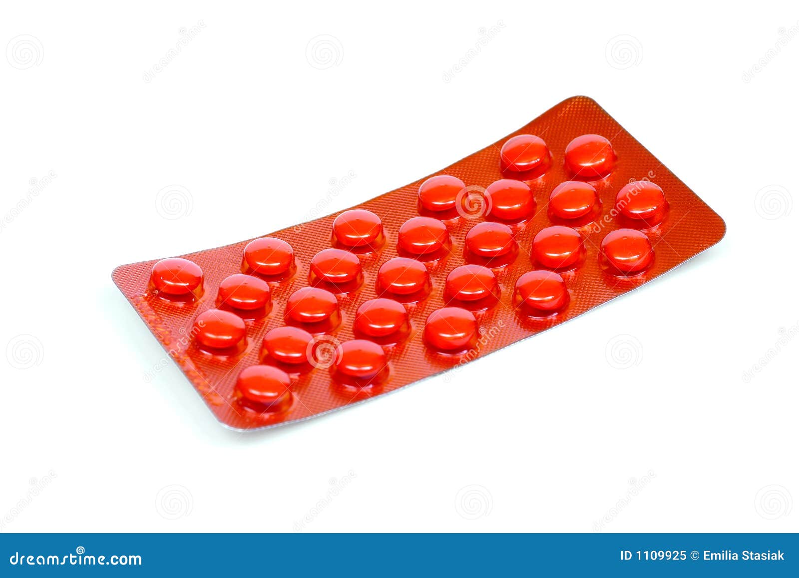 Rode pillen in een blaar stock afbeelding. Image of medisch - 1109925