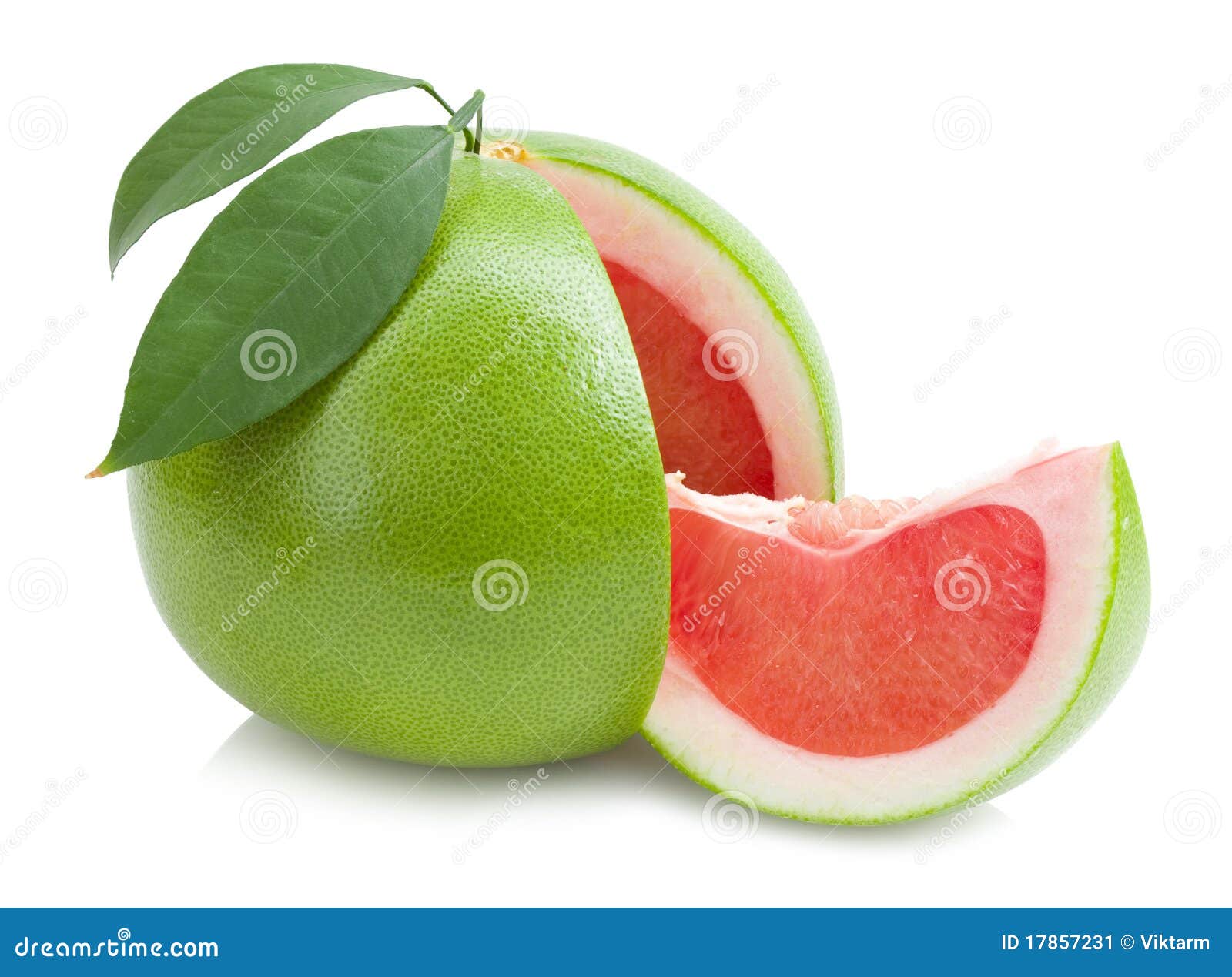 Rode pompelmoes stock afbeelding. Image of geïsoleerd - 17857231