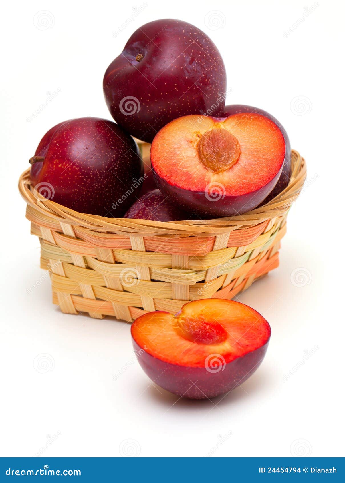 Rode pruimen stock foto. Image of glanzend, gastronomisch - 24454794