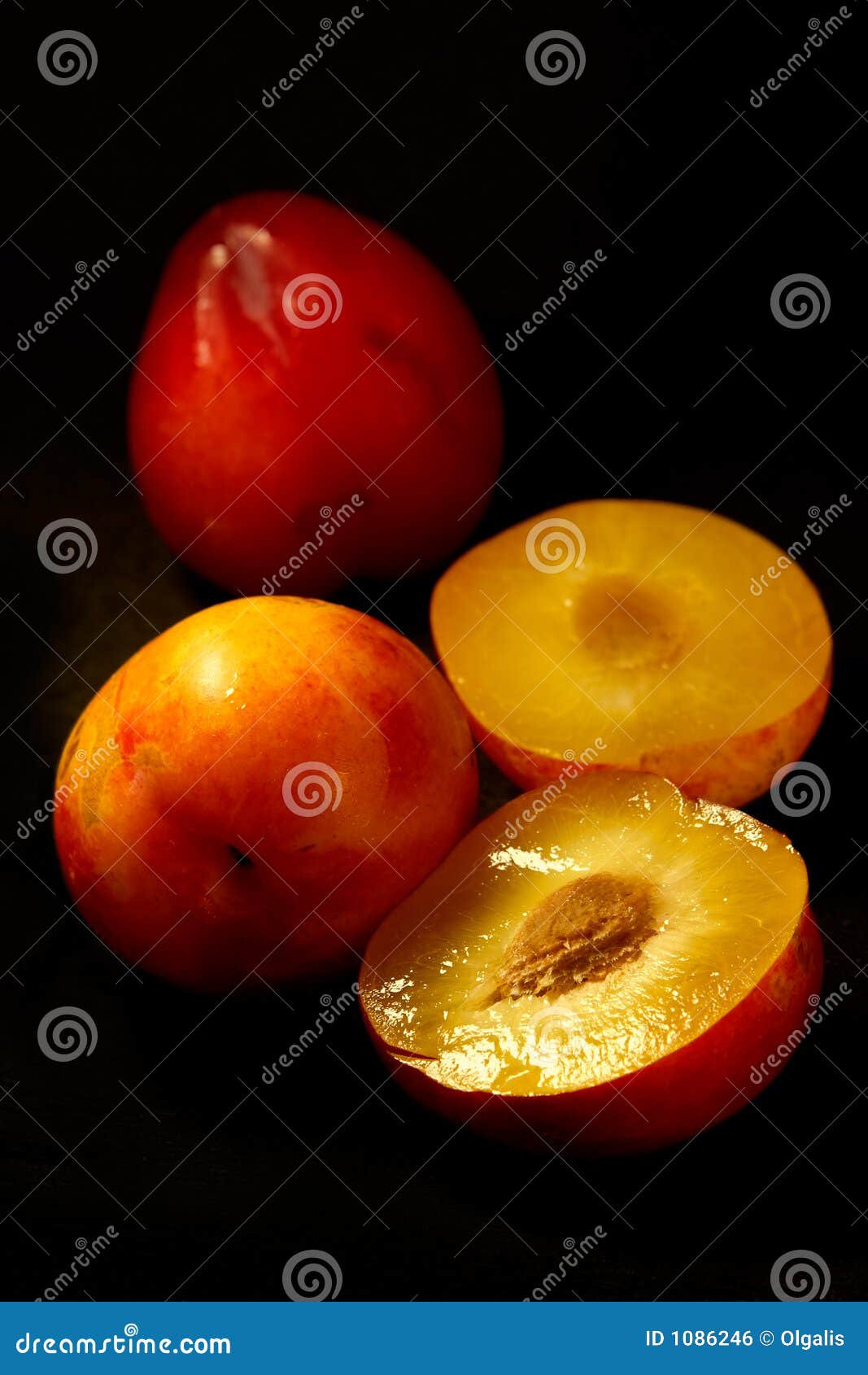 Rode sappige pruimen stock foto. Image of heerlijk, opgewekt - 1086246