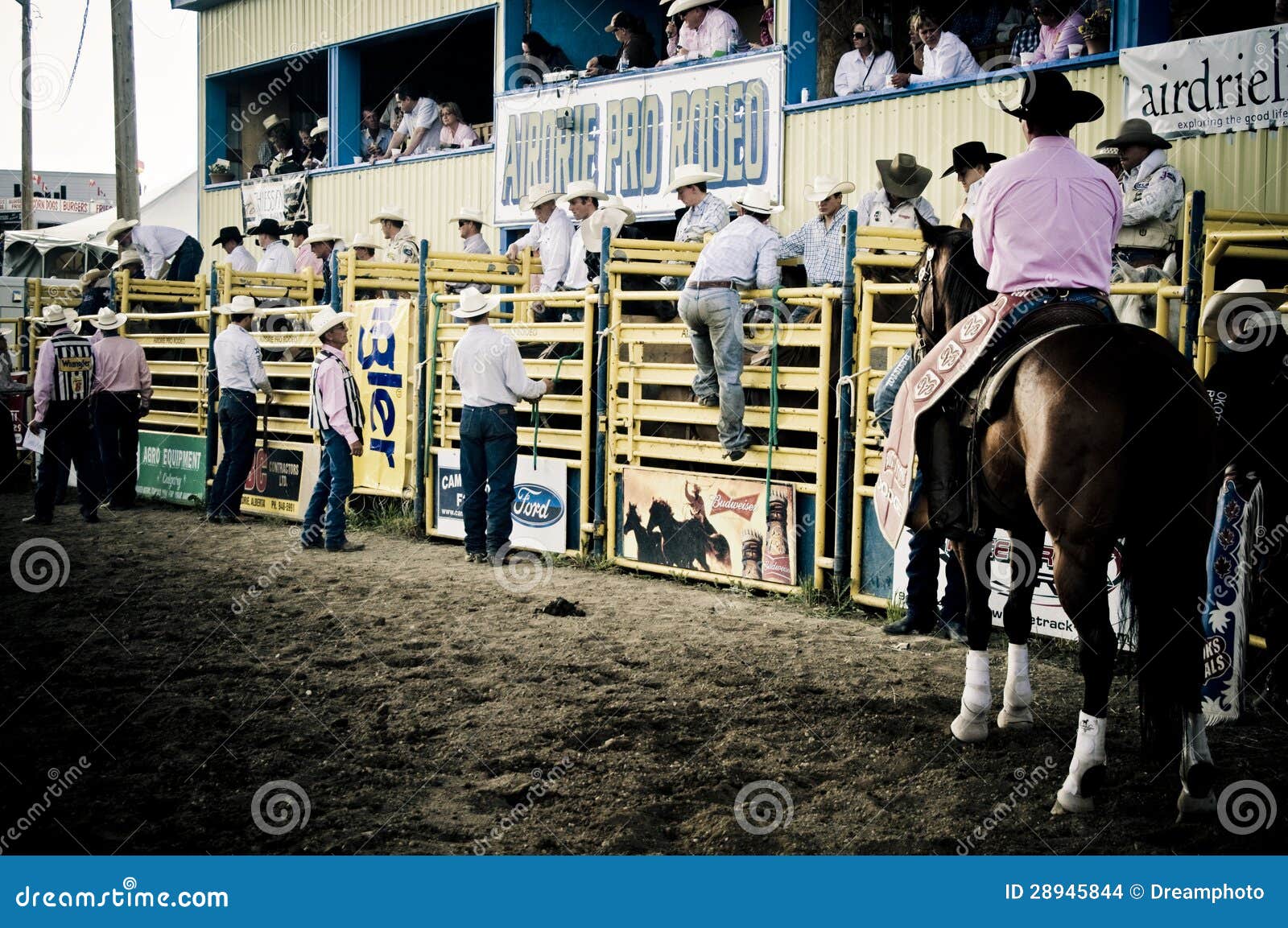 Rodeo y vaqueros imagen de archivo editorial. Imagen de midwest - 28945844