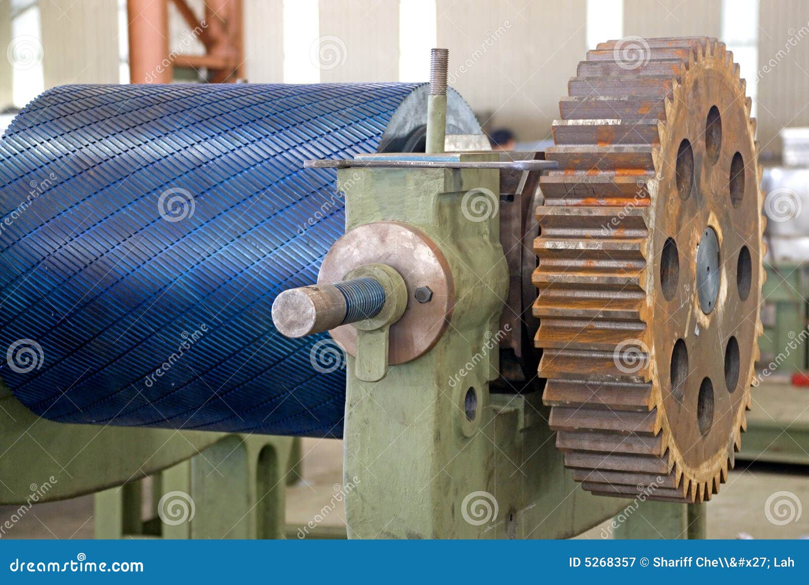 Rodillo industrial imagen de archivo. Imagen de grande - 5268357