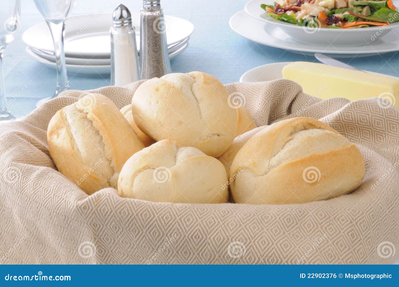 Rodillos de la cena foto de archivo. Imagen de vector - 22902376