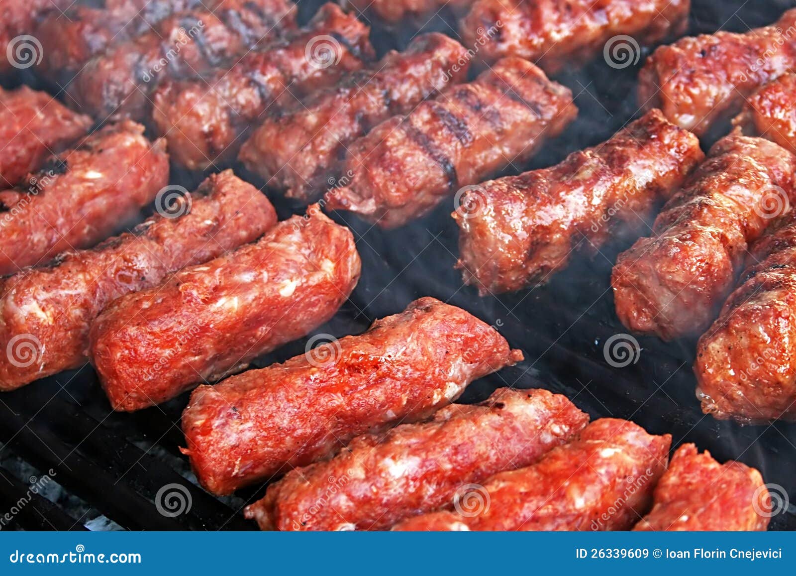 Roemeense Traditionele Worsten Stock Afbeelding - Image of bereid ...