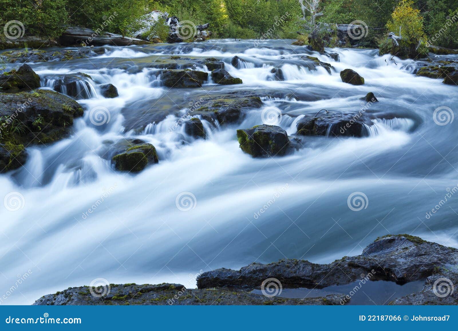 Rogue River Falls stock photo. Image of tranquil, waterfall - 22187066