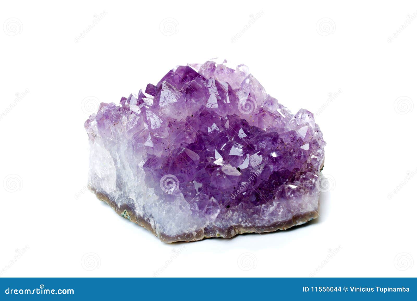 Roher Amethyst Stein stockfoto. Bild von purpurrot, bergbau - 11556044