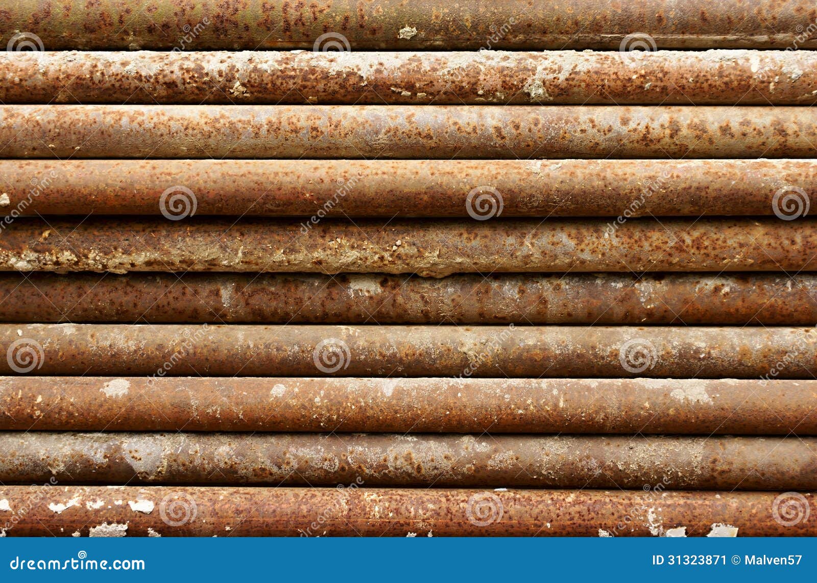 Rohre Werden in Einen Stapel Gelegt Stockbild - Bild von aufbau ...