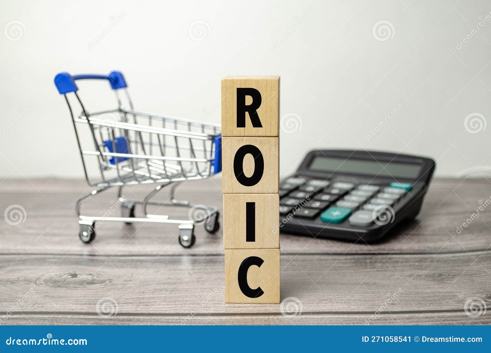 Roic Wooden Blocks with Term Text of Concept Stock Image - Image of ...