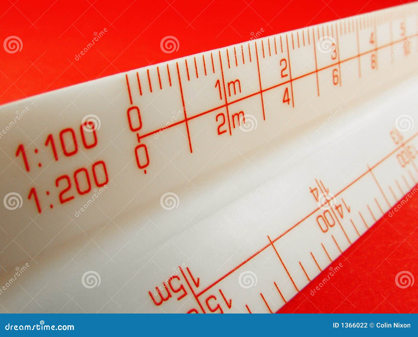 Rojo De La Regla De La Escala Foto de archivo - Imagen de ingeniería ...