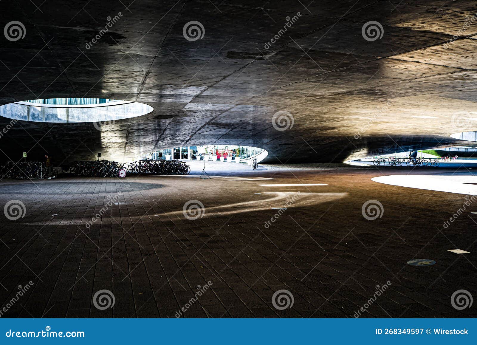 Rolex Learning Center in the Engineering Building at EPFL in Lausanne ...