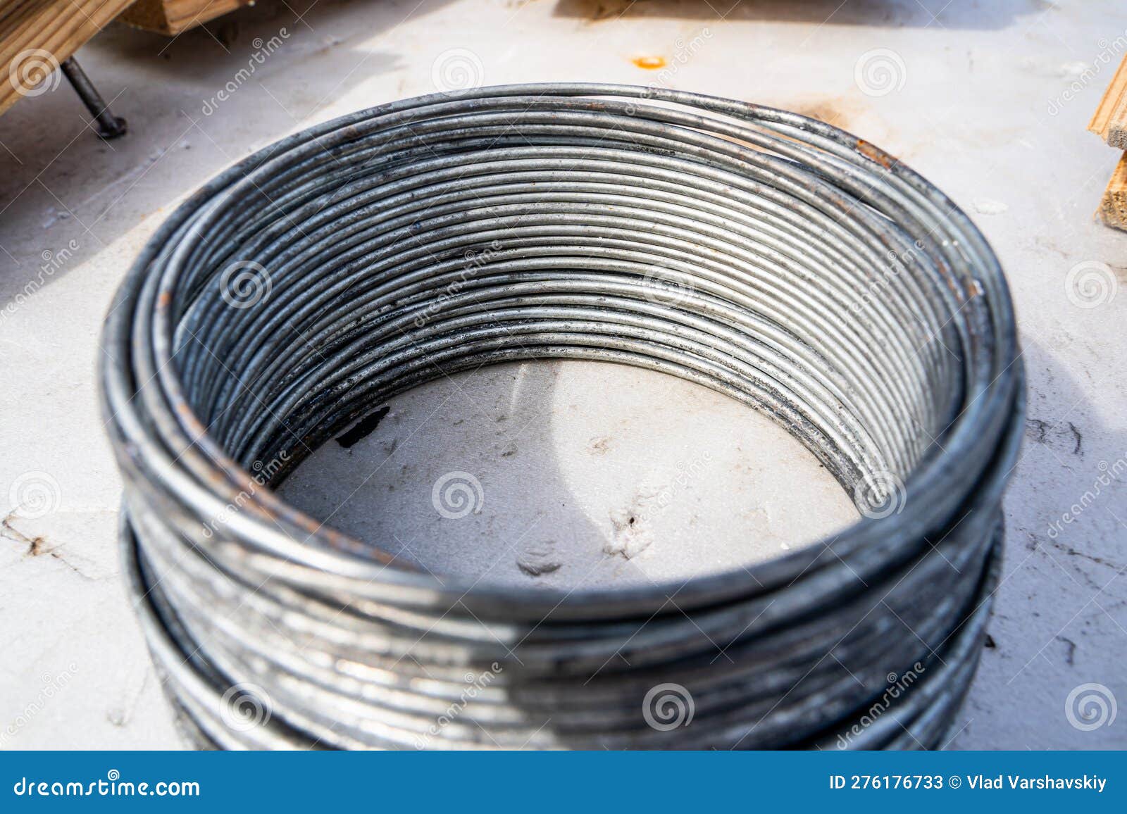 Roll of Galvanized Steel Tie Wire Close-up. Universal Knitting Wire for ...