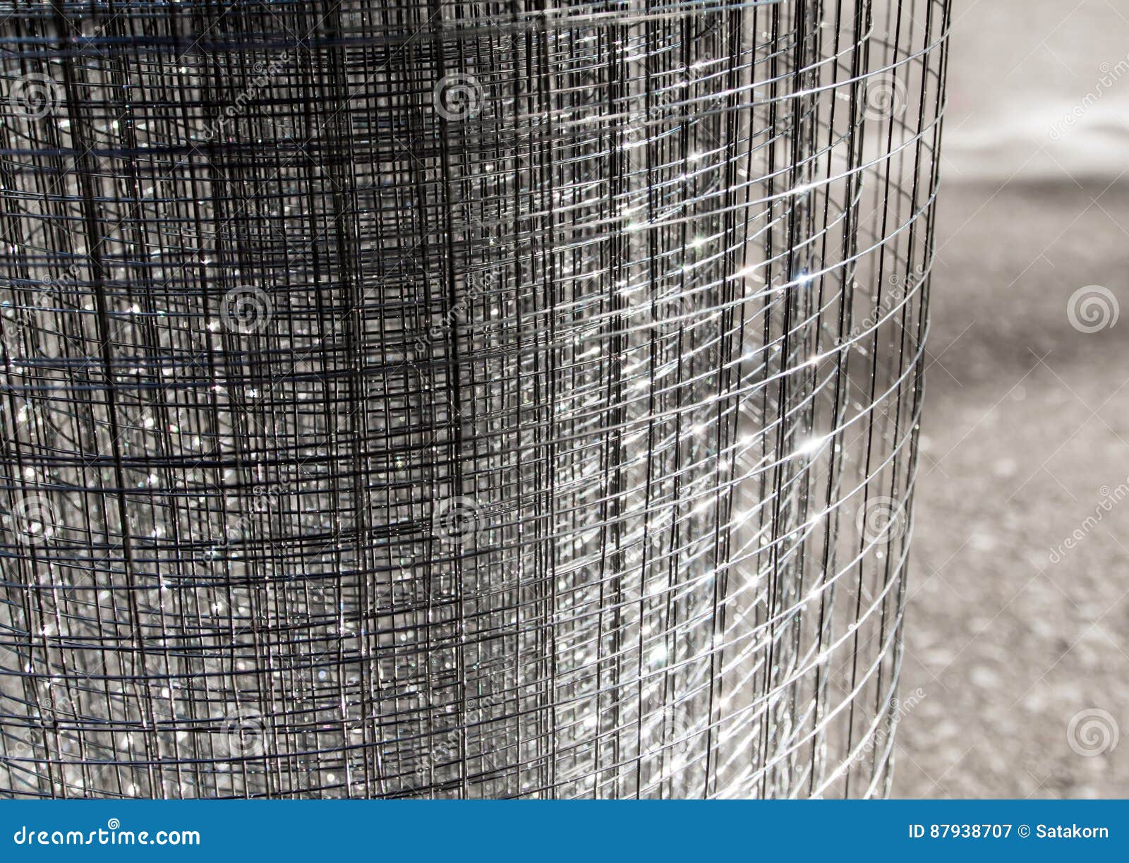 Roll Loose Shiny Thin Wire Grating Stock Image - Image of metallic ...
