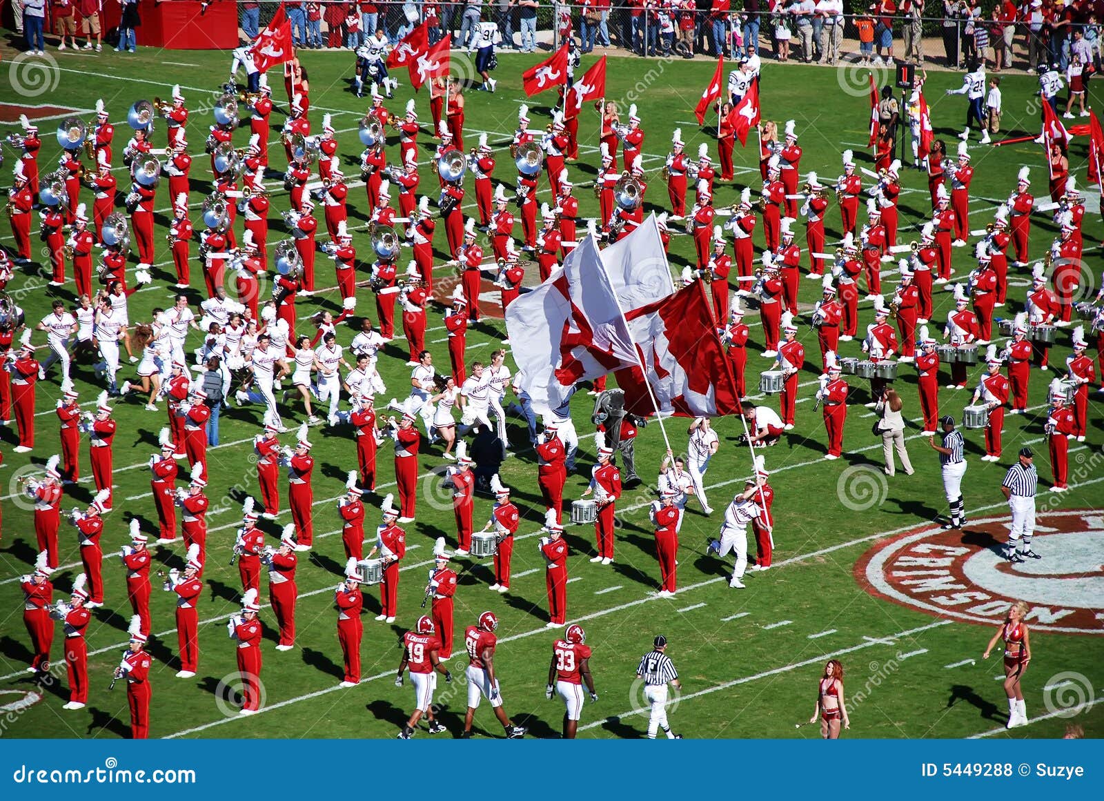 Roll Tide editorial stock photo. Image of fans, tuscaloosa - 5449288