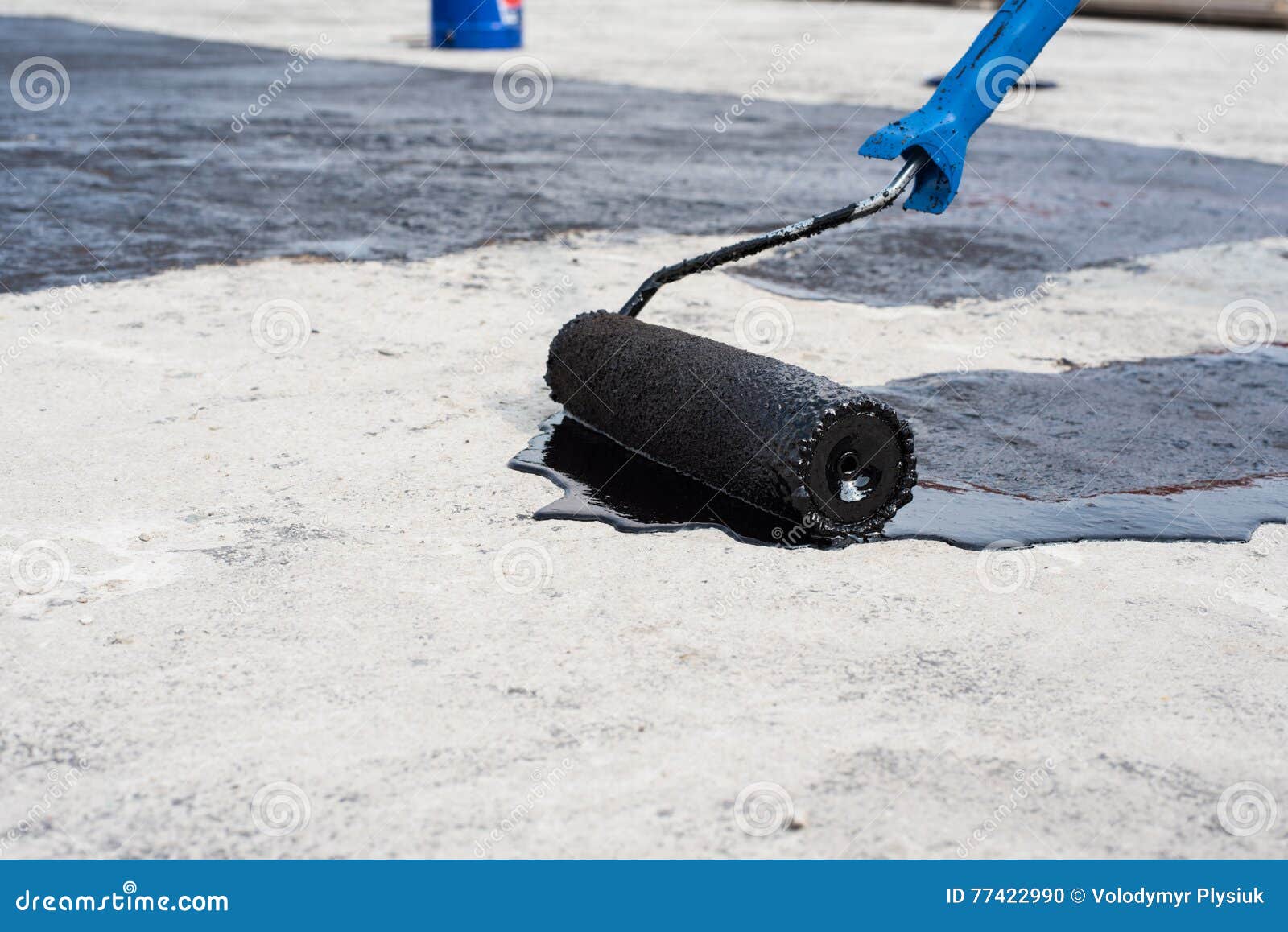 Roller Brush, Waterproofing Stock Photo - Image of resin, roofing: 77422990
