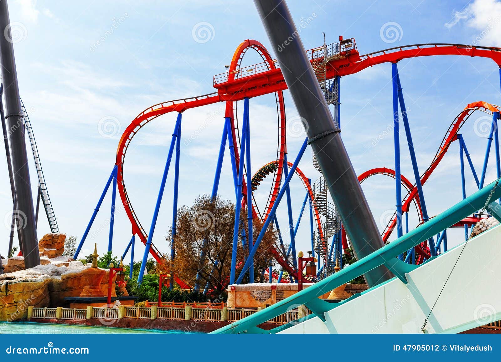 Roller Coaster . stock photo. Image of dizzy, landmark - 47905012
