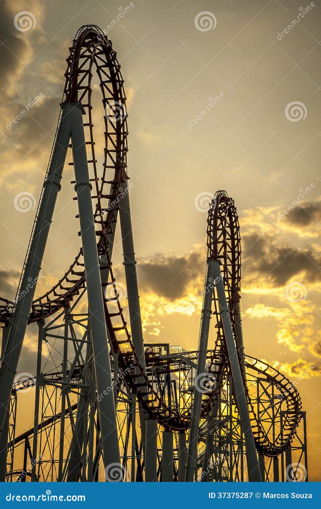 Roller Coaster stock image. Image of park, loop, circuit - 37375287