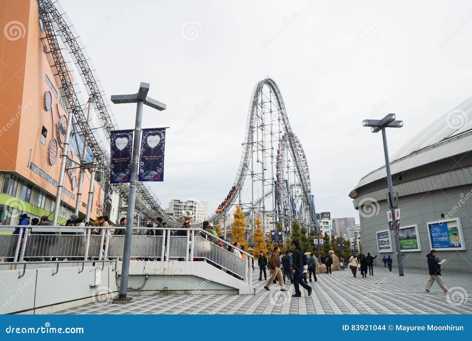 Roller Coaster at Tokyo Dome Editorial Stock Image - Image of landscape ...