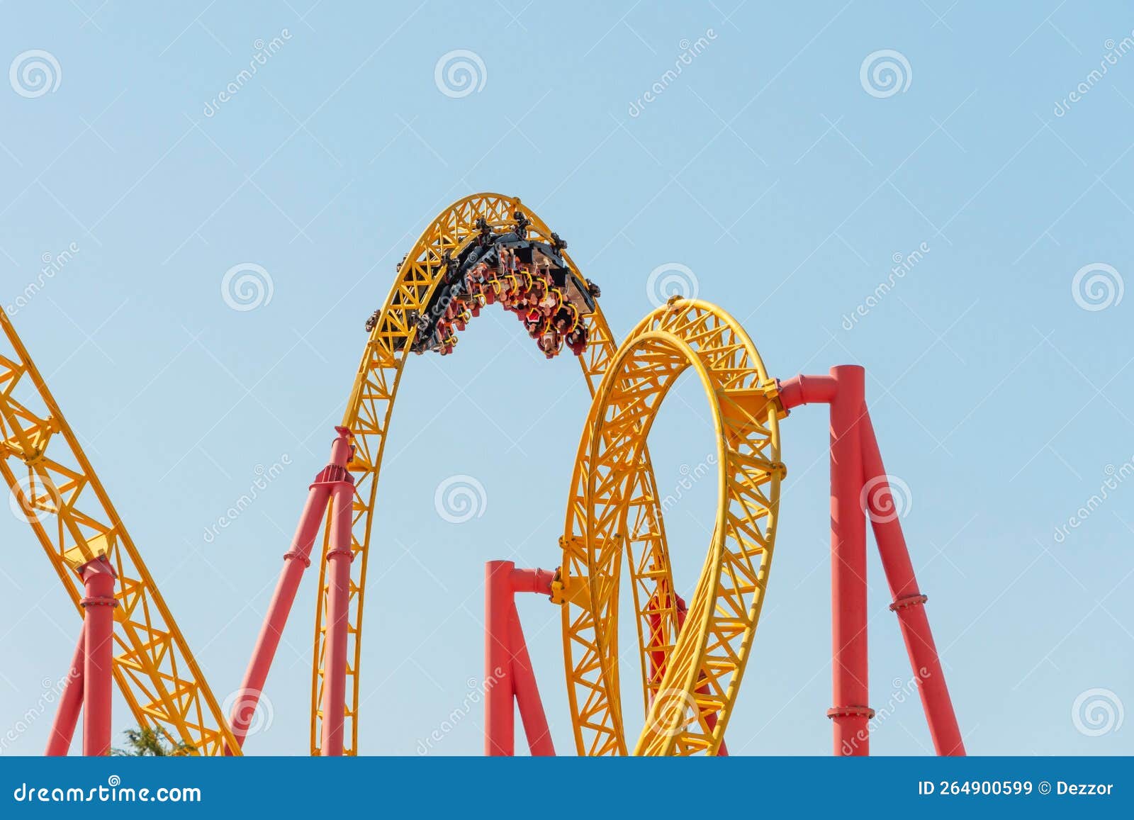 Roller Coaster Up Down Turn and a Passing Loop Feint, Spiral Train of ...
