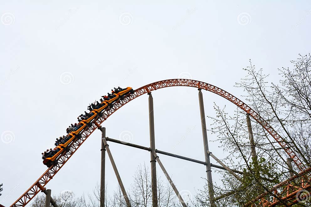 Roller coaster with wagon editorial image. Image of attraction - 279044120