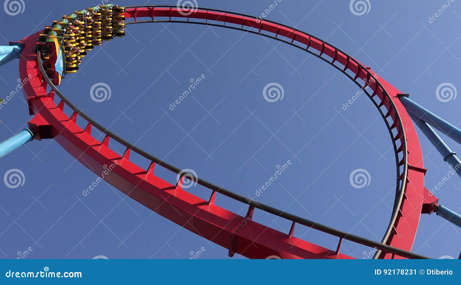 Roller Coasters and Thrill Rides Editorial Photo - Image of loop ...