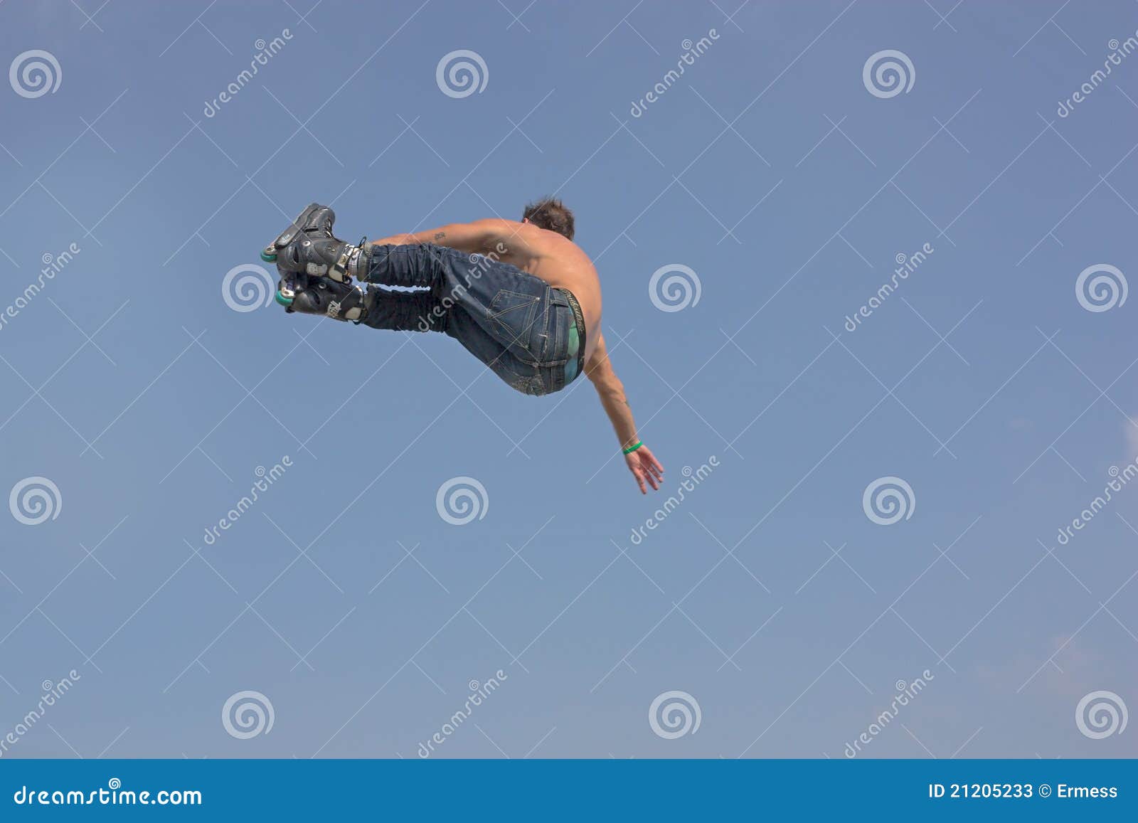 Roller skate freestyle editorial stock photo. Image of active - 21205233