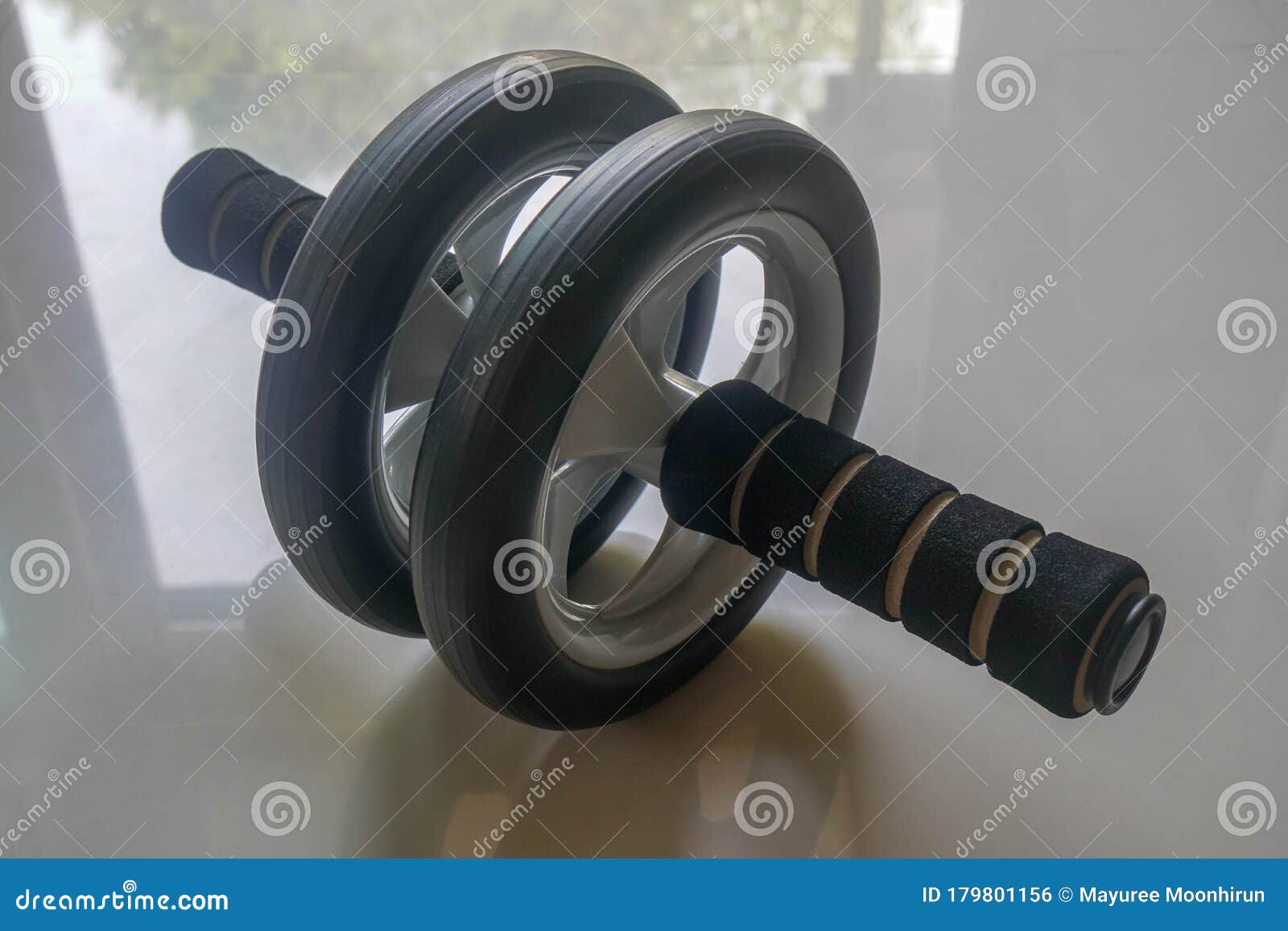 Roller Wheel Exercise Tool for Body Core Strength Stock Photo - Image ...