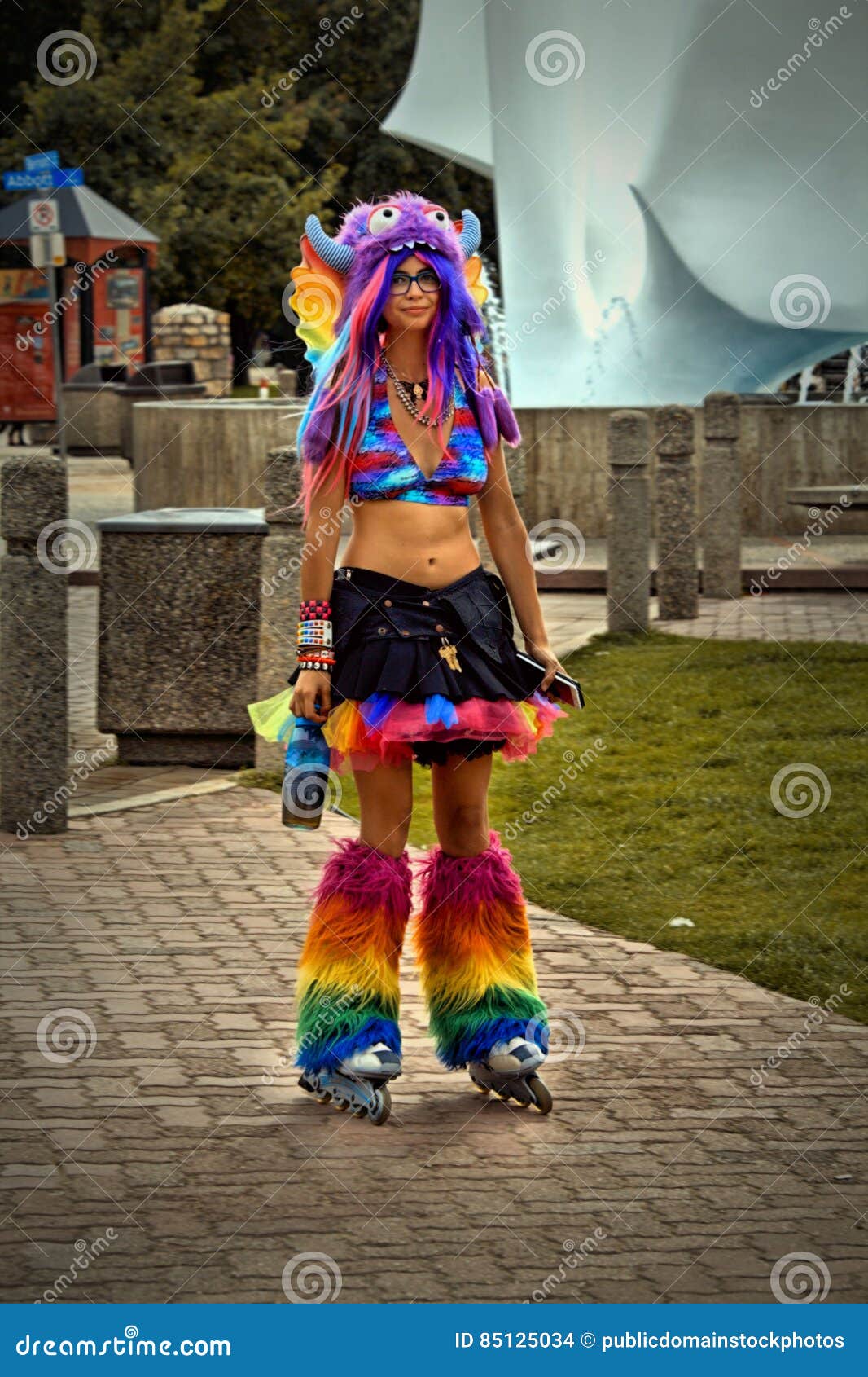 Rollerblading Girl Picture. Image: 85125034