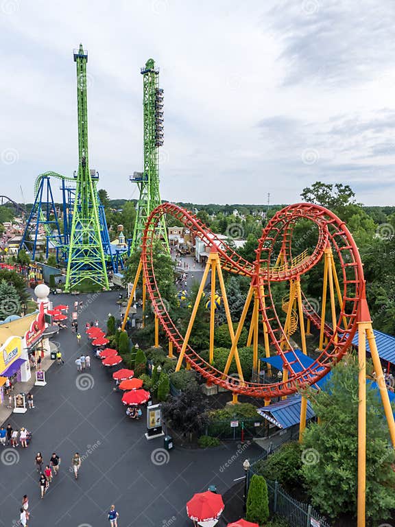 Rollercoasters at Six Flags New England Theme Park Editorial Stock ...