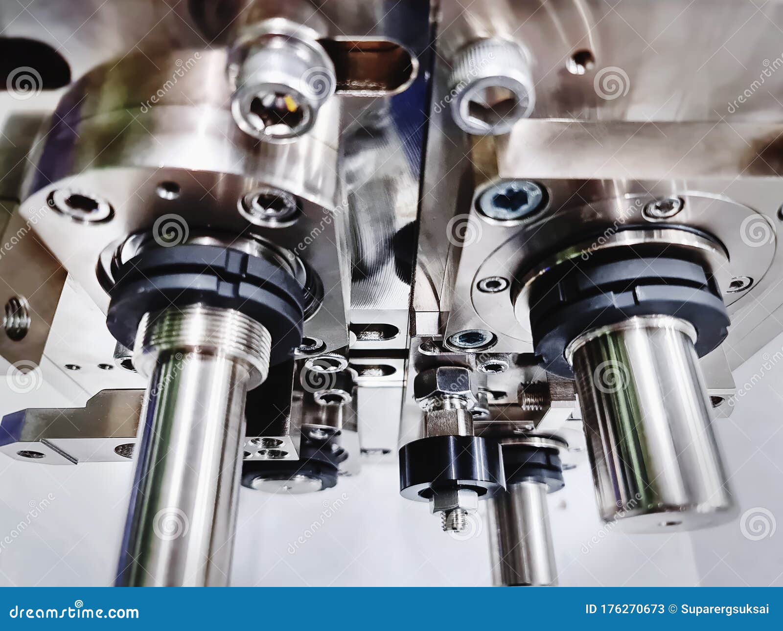 Rollers and Stainless Steel Shafts on Automated Machine with Selective ...