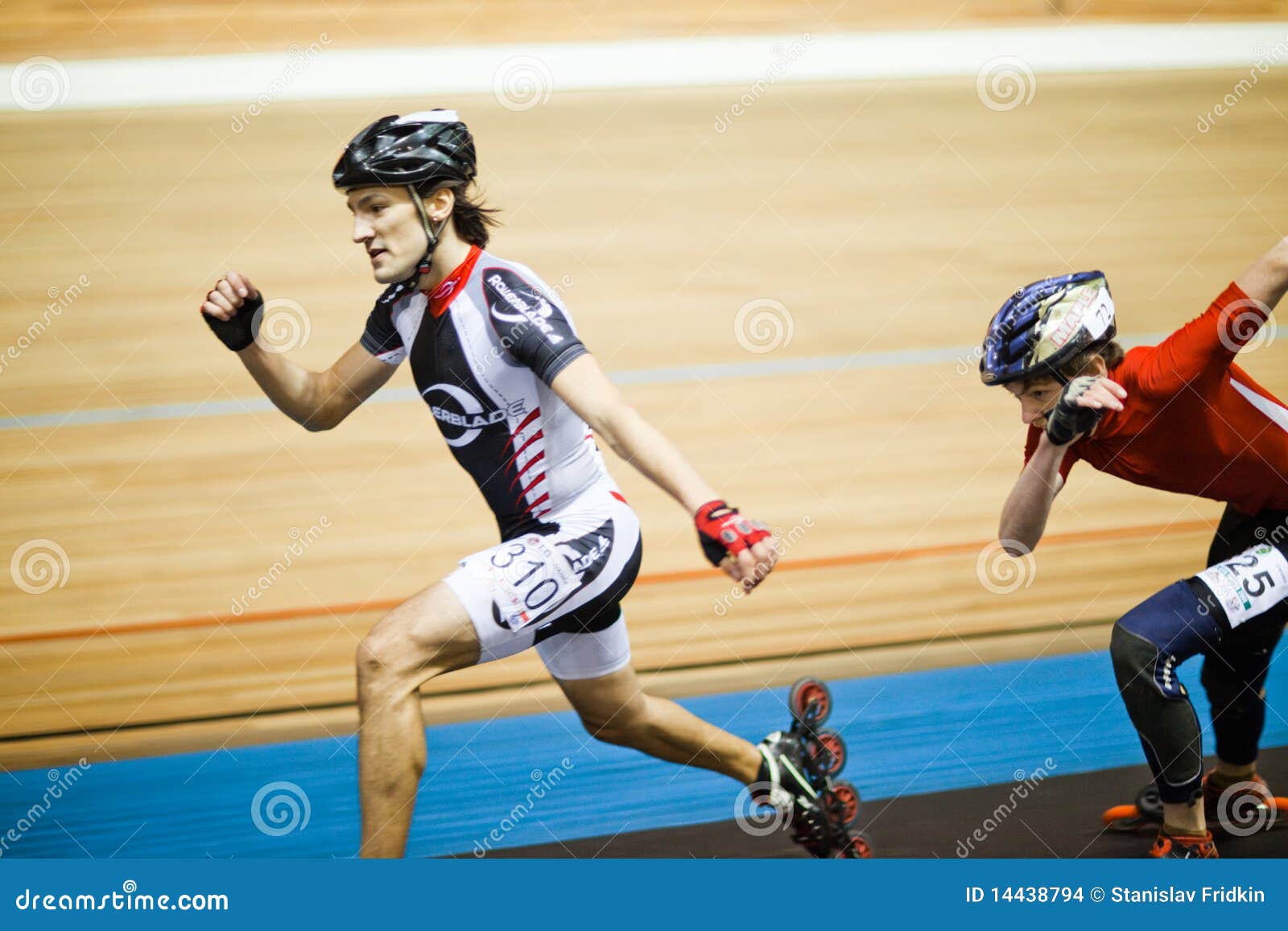 Rollerskating competition editorial stock image. Image of roller - 14438794