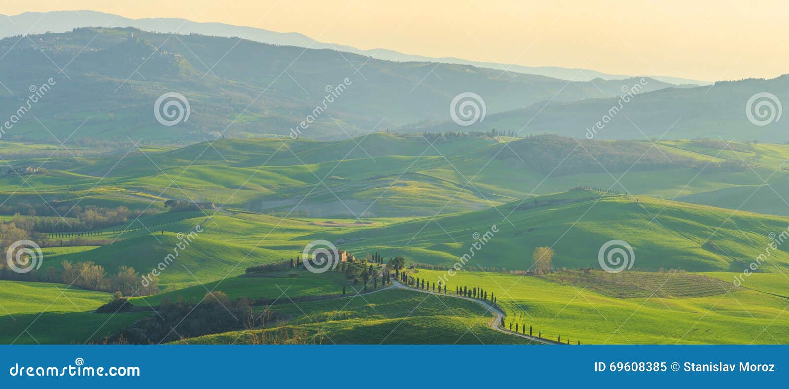 Rolling Hills of Tuscany, Italy Stock Image - Image of cypress, grass ...