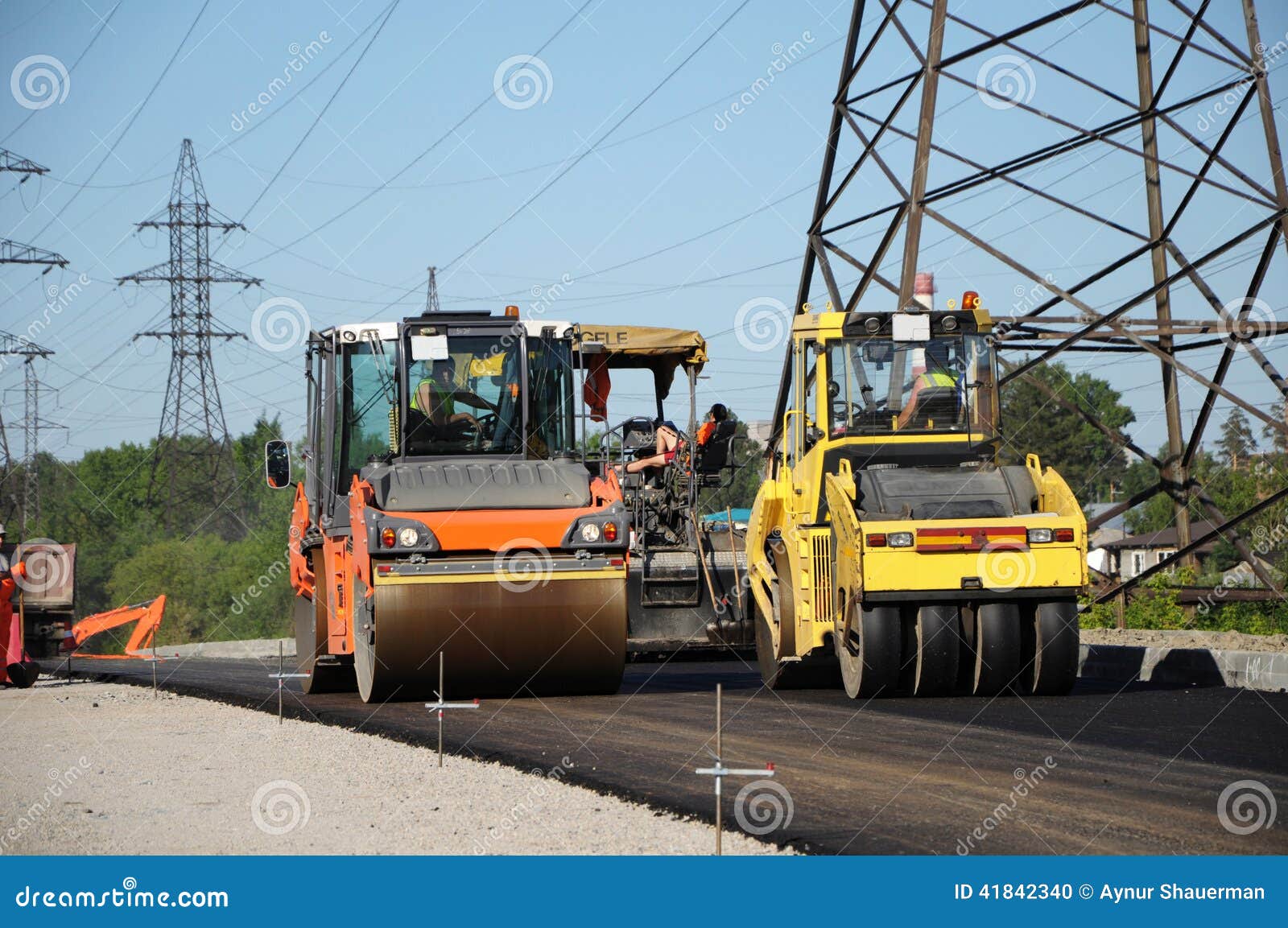 Rolling Machineries Making Asphalt Editorial Image - Image of laying ...