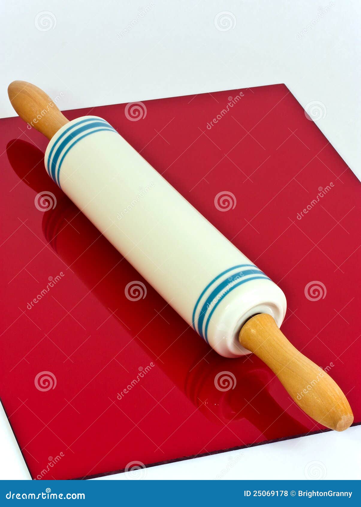 Rolling pin stock photo. Image of closeup, bake, tool - 25069178