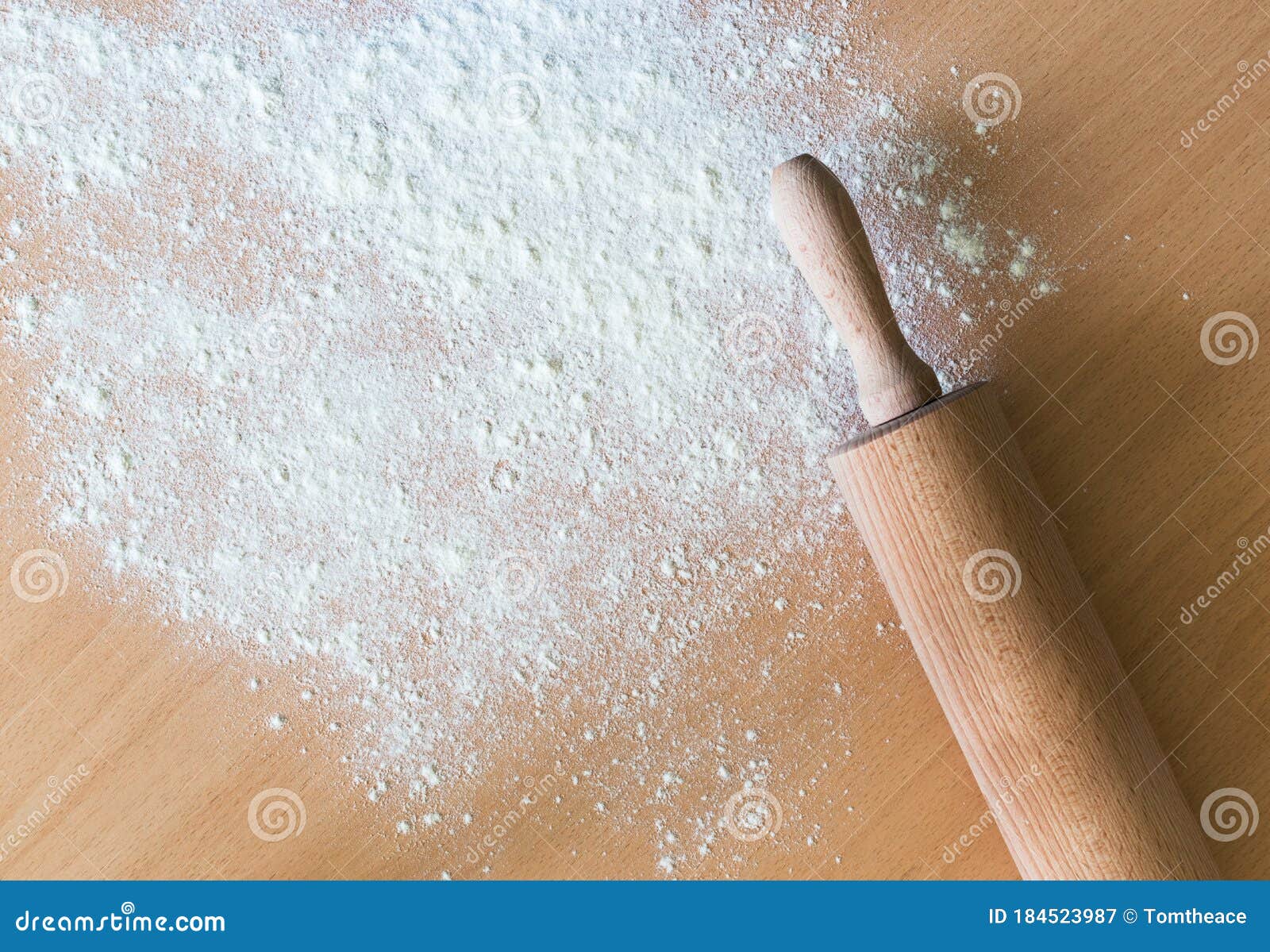 Rolling pin with flour stock image. Image of cuisine - 184523987