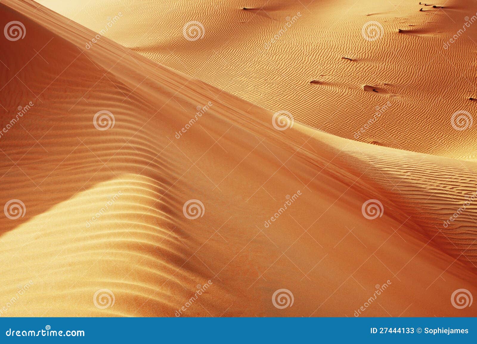 Rolling Zandduinen Van De Arabische Woestijn Stock Afbeelding - Image ...