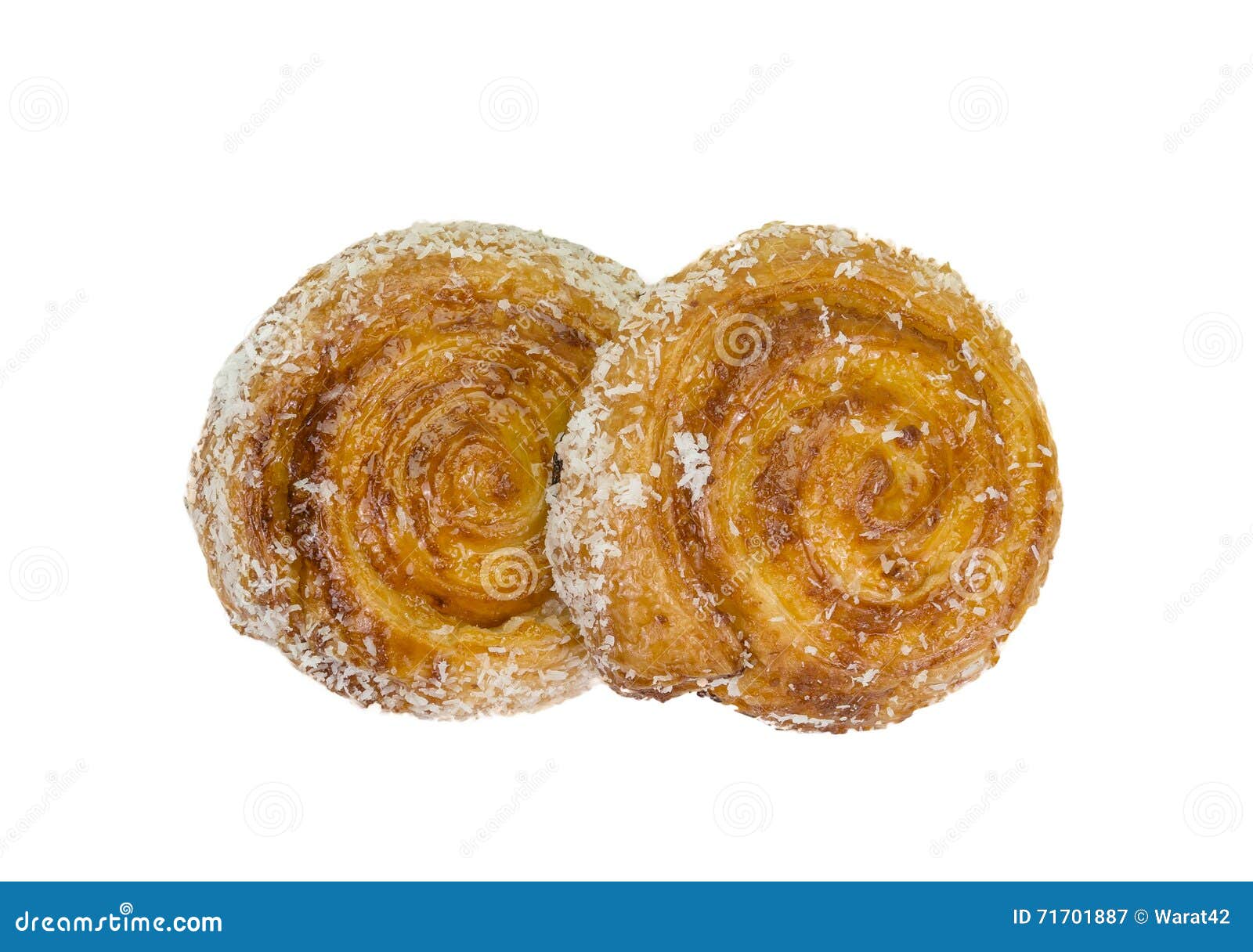 Rollos De Canela Con El Coco En El Fondo Blanco Imagen de archivo ...